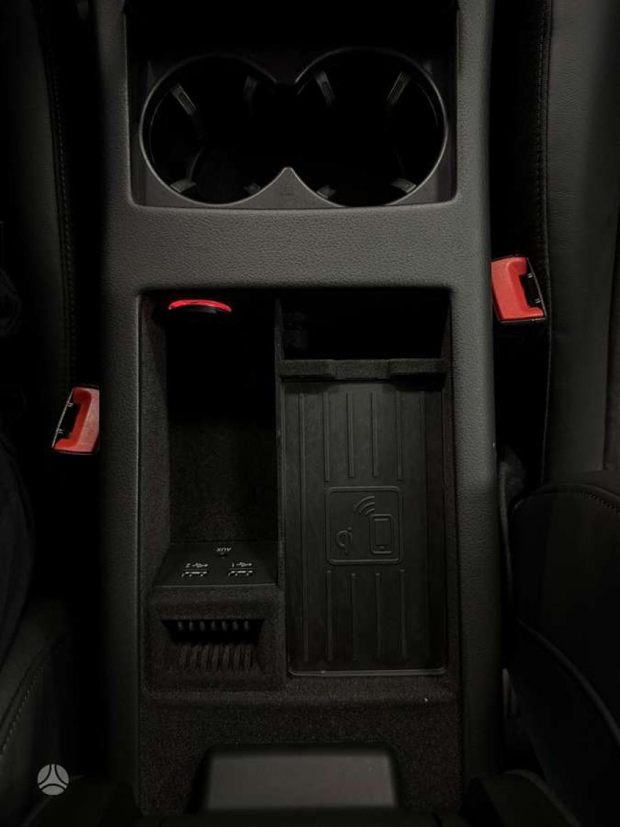 Black Audi A6 Allroad 2017 in Klaipeda, with an engine capacity of 2.97 L and mileage of 338 thousand km for 17250 €, photo 32 on AUTOMOTO.COM.LV