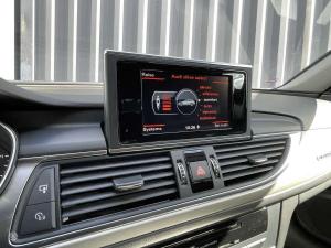 Black Audi A6 Allroad 2017 in Vilnius, with an engine capacity of 2.97 L and mileage of 278 thousand km for 13500 €, photo 19 on AUTOMOTO.COM.LV