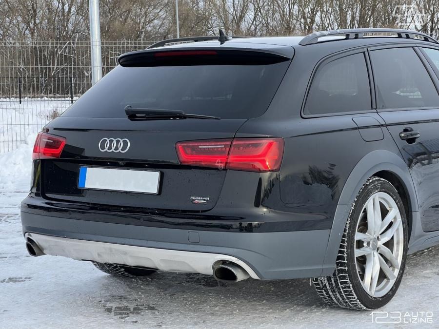 Black Audi A6 Allroad 2018 in Taurage, with an engine capacity of 3.00 L and mileage of 302 thousand km for 18999 €, photo 7 on AUTOMOTO.COM.LV