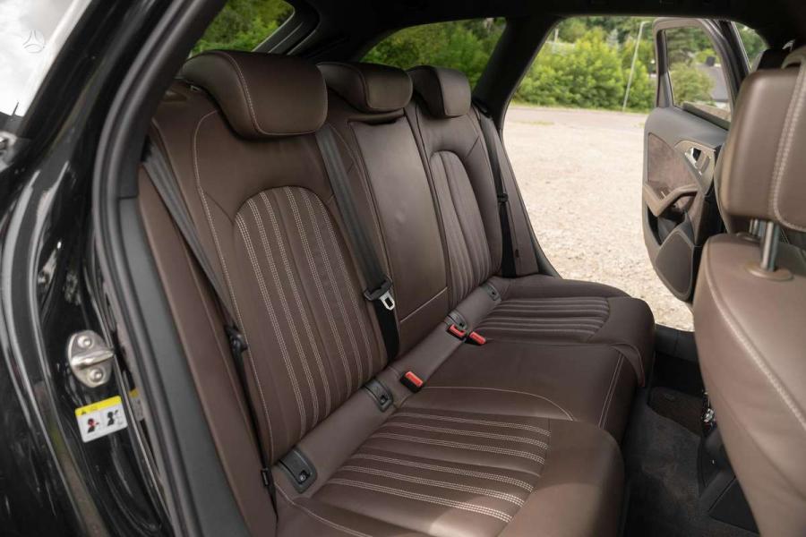 Black Audi A6 Allroad 2018 in Vilnius, with an engine capacity of 2.97 L and mileage of 186 thousand km for 18950 €, photo 20 on AUTOMOTO.COM.LV