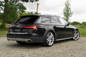 Melns Audi A6 Allroad 2018 Viļņa, ar dzinēja tilpumu 3.00 L un nobraukumu 186 tūkst. km par 18950 €, foto 9 vietnē AUTOMOTO.COM.LV