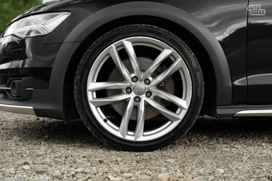 Melns Audi A6 Allroad 2018 Viļņa, ar dzinēja tilpumu 3.00 L un nobraukumu 186 tūkst. km par 18950 €, foto 14 vietnē AUTOMOTO.COM.LV