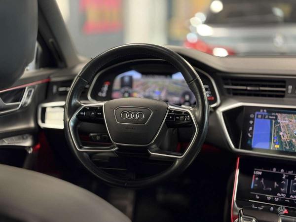 Black Audi A6 Allroad 2019 in Klaipeda, with an engine capacity of 2.97 L and mileage of 236 thousand km for 31900 €, photo 9 on AUTOMOTO.COM.LV