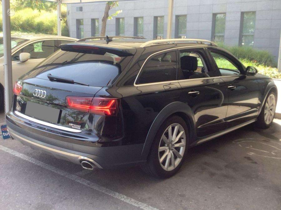 Melns Audi A6 Allroad 2019 Viļņa, ar dzinēja tilpumu 2.97 L un nobraukumu 536 tūkst. km par 13555 €, foto 4 vietnē AUTOMOTO.COM.LV