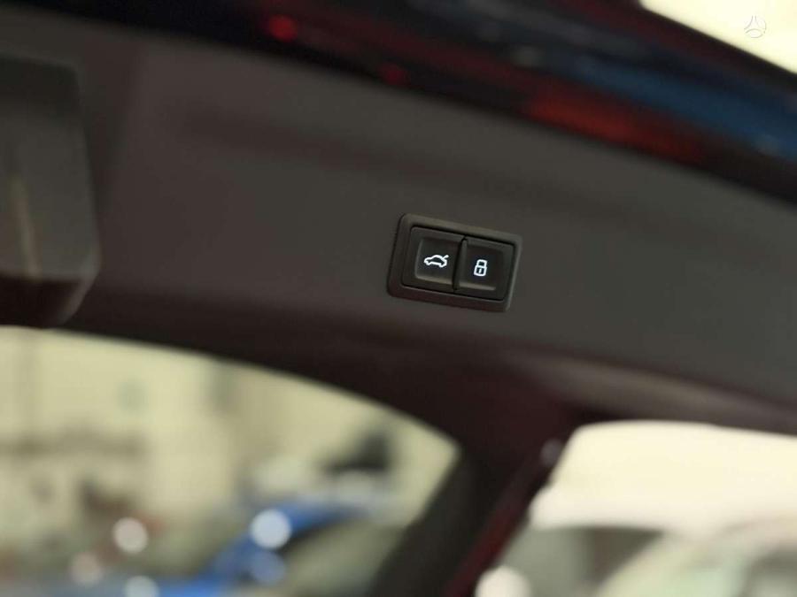 Melns Audi A6 Allroad 2020 Viļņa, ar dzinēja tilpumu 2.97 L un nobraukumu 260 tūkst. km par 28990 €, foto 37 vietnē AUTOMOTO.COM.LV