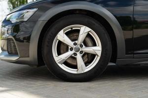 Melns Audi A6 Allroad 2020 Viļņa, ar dzinēja tilpumu 2.97 L un nobraukumu 235 tūkst. km par 26000 €, foto 12 vietnē AUTOMOTO.COM.LV