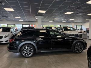 Melns Audi A6 Allroad 2021 Klaipėda, ar dzinēja tilpumu 2.97 L un nobraukumu 213 tūkst. km par 24700 €, foto 35 vietnē AUTOMOTO.COM.LV