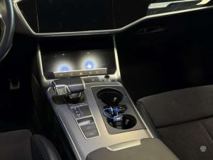 Black Audi A6 Allroad 2021 in Klaipeda, with an engine capacity of 2.97 L and mileage of 213 thousand km for 24700 €, photo 20 on AUTOMOTO.COM.LV