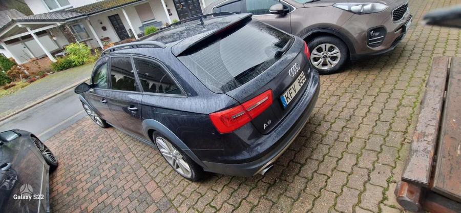 Blue Audi A6 Allroad 2013 in Panevezys, with an engine capacity of 2.97 L and mileage of 337 thousand km for 11999 €, photo 4 on AUTOMOTO.COM.LV