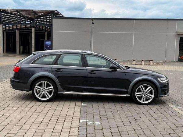 Blue Audi A6 Allroad 2014 in Raseiniai, with an engine capacity of 2.97 L and mileage of 277 thousand km for 13000 €, photo 5 on AUTOMOTO.COM.LV