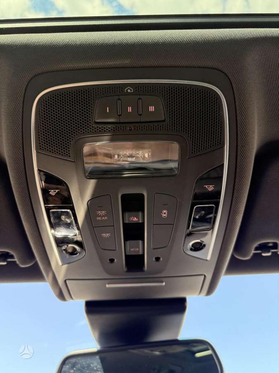 Blue Audi A6 Allroad 2014 in Raseiniai, with an engine capacity of 2.97 L and mileage of 257 thousand km for 15900 €, photo 40 on AUTOMOTO.COM.LV