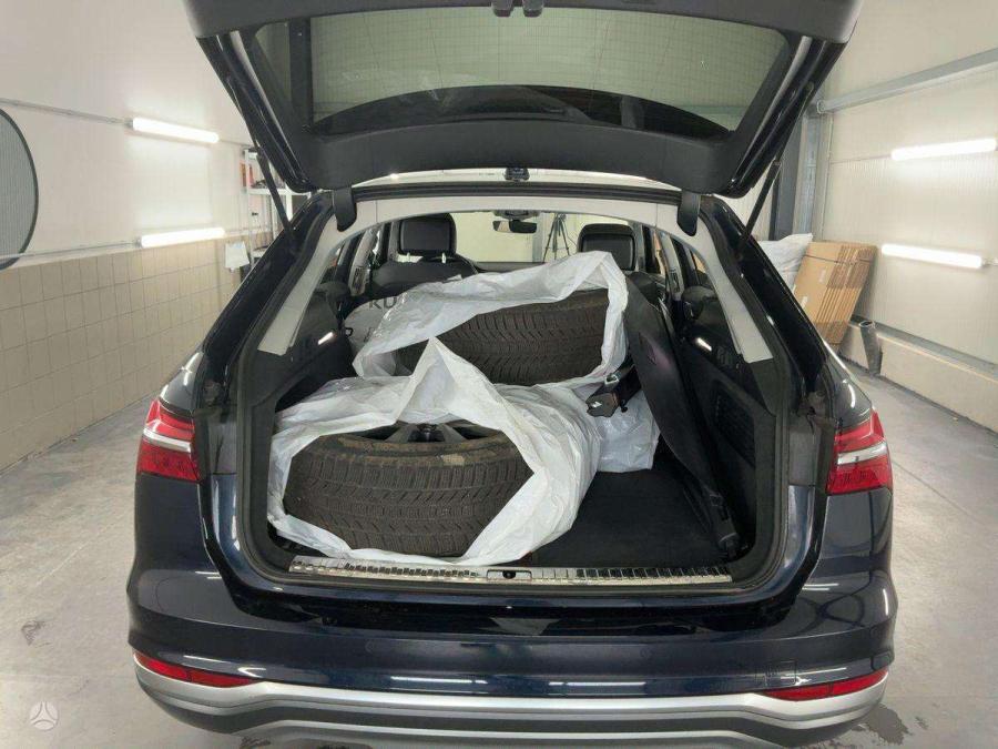 Zils Audi A6 Allroad 2020 Viļņa, ar dzinēja tilpumu 2.97 L un nobraukumu 200 tūkst. km par 21500 €, foto 14 vietnē AUTOMOTO.COM.LV