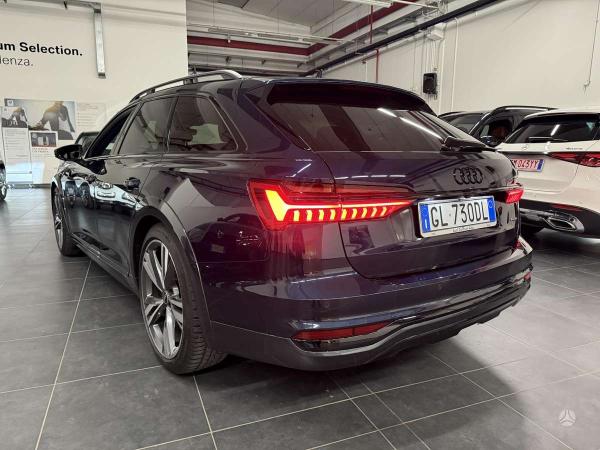 Blue Audi A6 Allroad 2022 in Siauliai, with an engine capacity of 3.00 L and mileage of 190 thousand km for 32500 €, photo 8 on AUTOMOTO.COM.LV