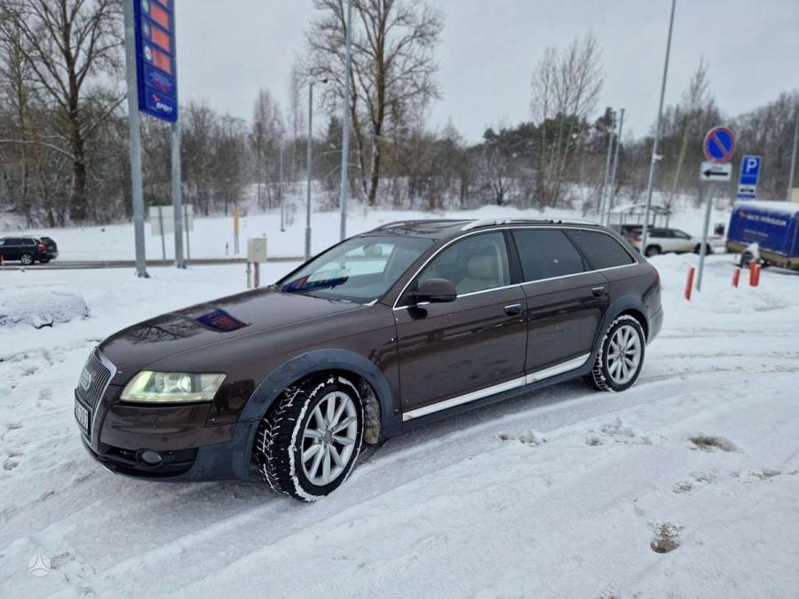 Brown Audi A6 Allroad 2010 in Vilnius, with an engine capacity of 2.97 L and mileage of 423 thousand km for 4800 €, photo 1 on AUTOMOTO.COM.LV