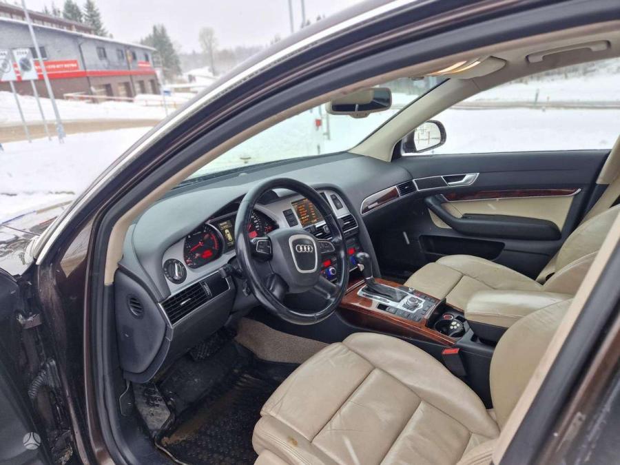 Brown Audi A6 Allroad 2010 in Vilnius, with an engine capacity of 2.97 L and mileage of 423 thousand km for 4800 €, photo 8 on AUTOMOTO.COM.LV