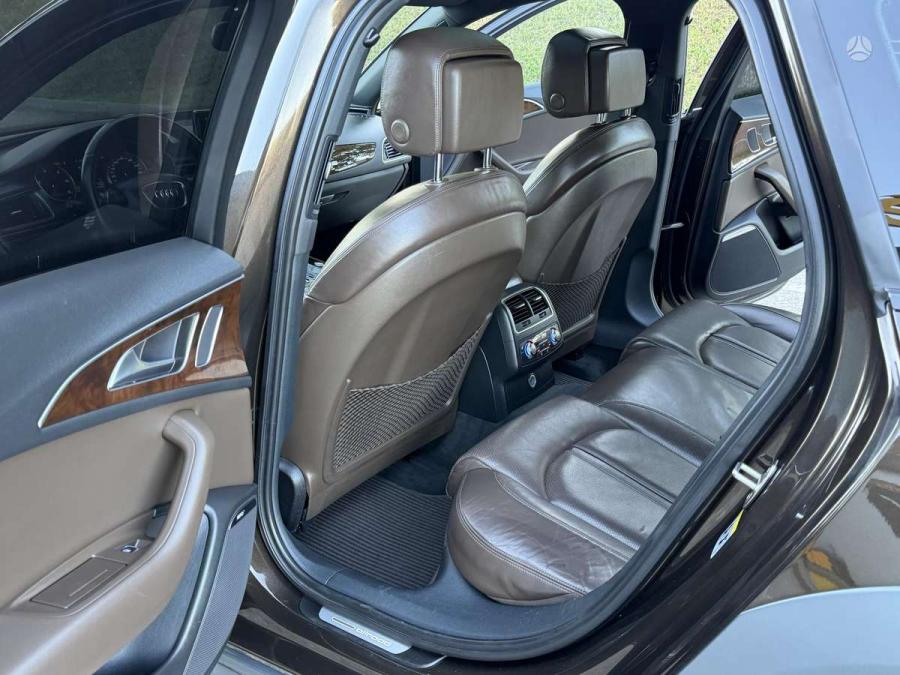 Brūns Audi A6 Allroad 2012 Jonava, ar dzinēja tilpumu 2.97 L un nobraukumu 215 tūkst. km par 13999 €, foto 33 vietnē AUTOMOTO.COM.LV