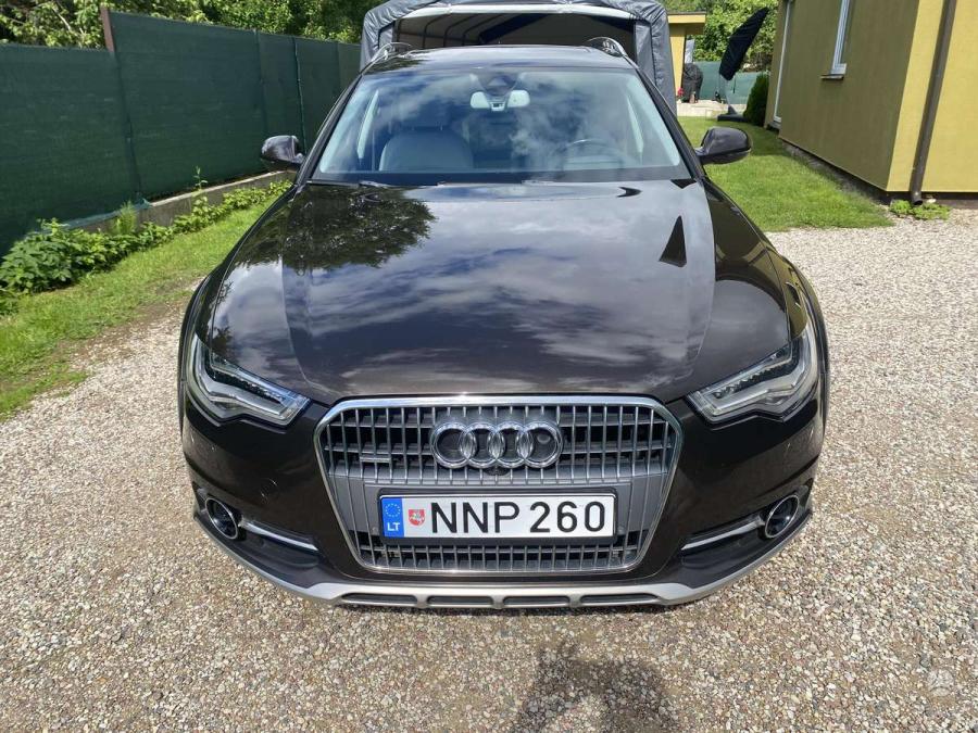 Brown Audi A6 Allroad 2012 in Vilnius, with an engine capacity of 2.97 L and mileage of 176 thousand km for 17500 €, photo 8 on AUTOMOTO.COM.LV