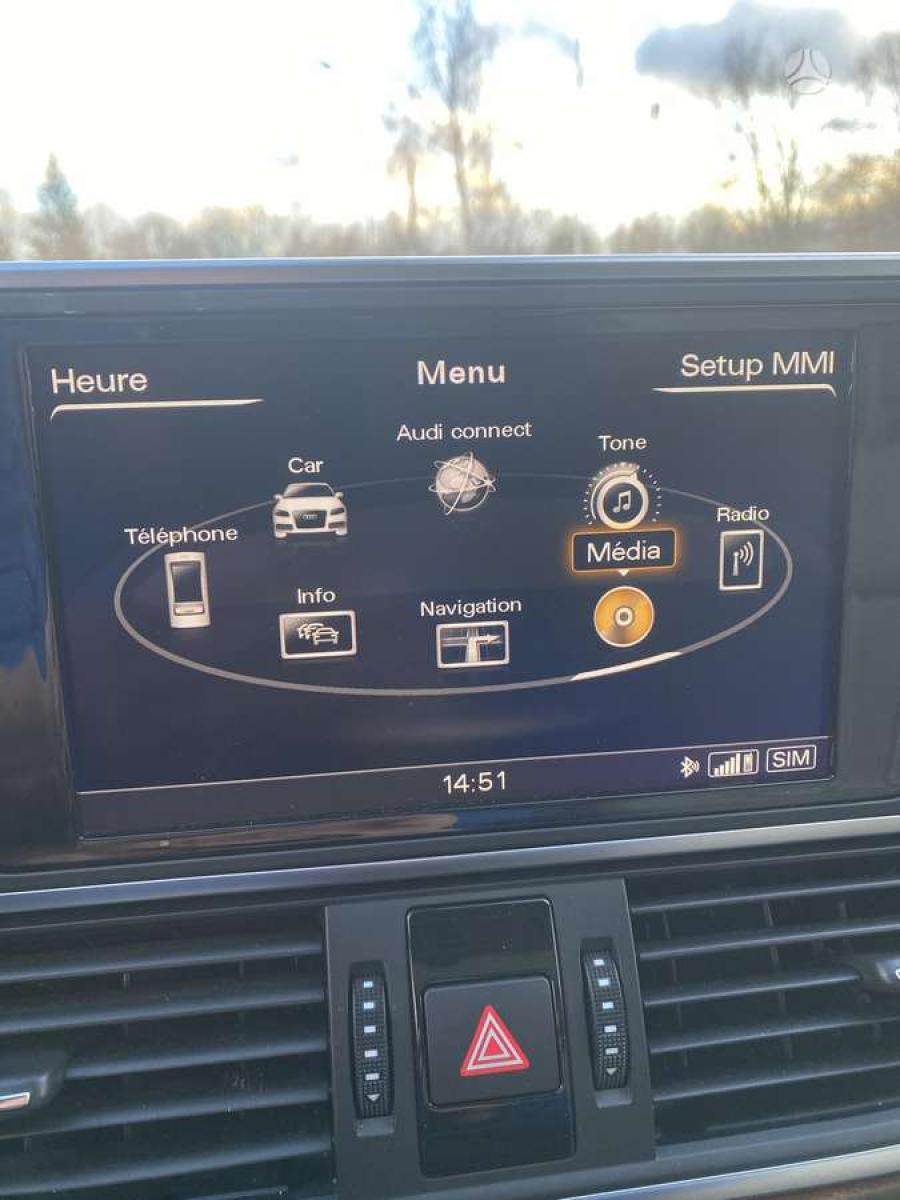 Brown Audi A6 Allroad 2012 in Vilnius, with an engine capacity of 2.97 L and mileage of 176 thousand km for 17500 €, photo 22 on AUTOMOTO.COM.LV