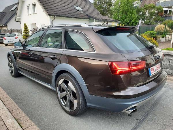 Brūns Audi A6 Allroad 2012 Utena, ar dzinēja tilpumu 2.97 L un nobraukumu 294 tūkst. km par 9100 €, foto 8 vietnē AUTOMOTO.COM.LV
