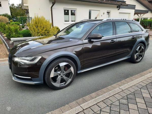 Brown Audi A6 Allroad 2012 in Utena, with an engine capacity of 2.97 L and mileage of 294 thousand km for 8950 €, photo 4 on AUTOMOTO.COM.LV