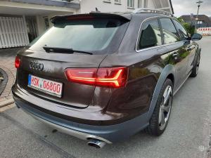 Brown Audi A6 Allroad 2012 in Utena, with an engine capacity of 2.97 L and mileage of 294 thousand km for 8950 €, photo 9 on AUTOMOTO.COM.LV