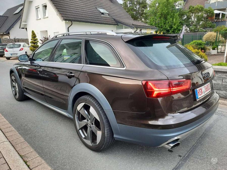 Brown Audi A6 Allroad 2012 in Utena, with an engine capacity of 2.97 L and mileage of 294 thousand km for 8950 €, photo 12 on AUTOMOTO.COM.LV