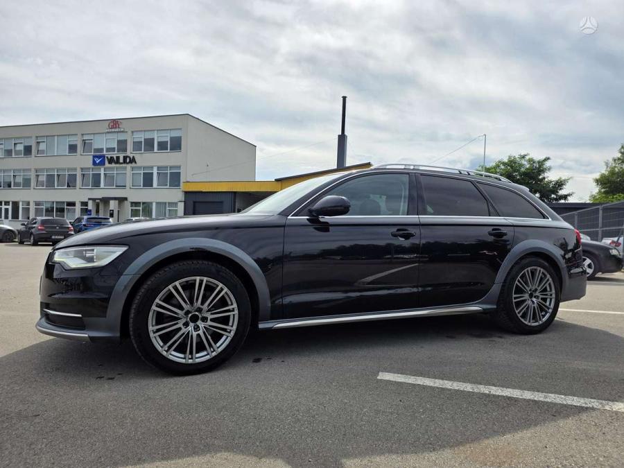 Brūns Audi A6 Allroad 2012 Tauragė, ar dzinēja tilpumu 2.97 L un nobraukumu 340 tūkst. km par 8900 €, foto 5 vietnē AUTOMOTO.COM.LV