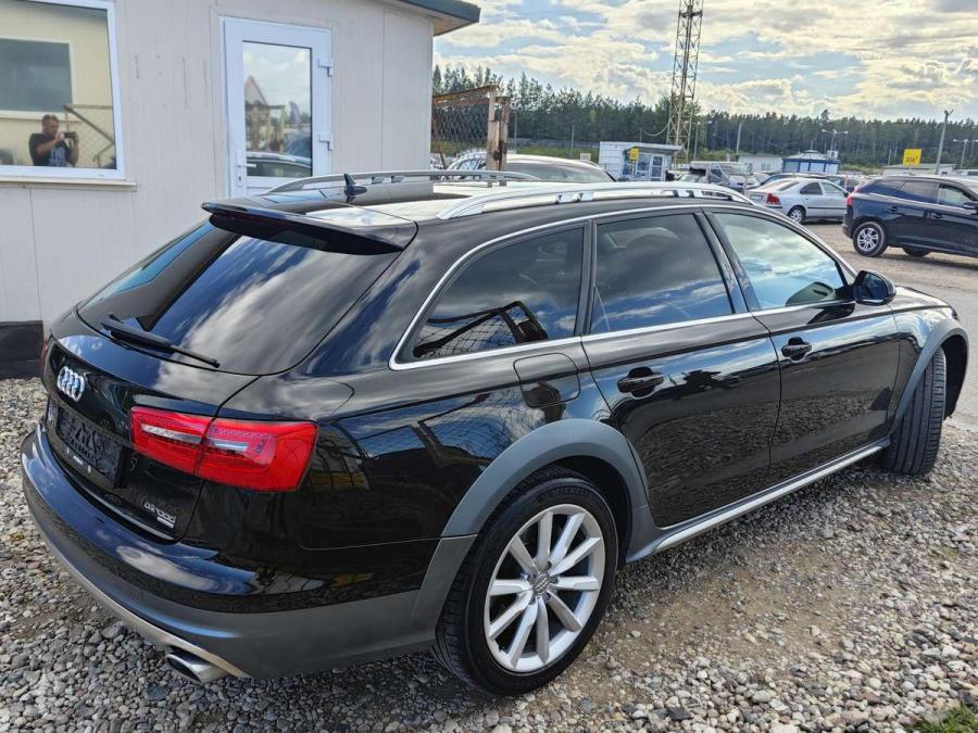 Brown Audi A6 Allroad 2012 in Vilnius, with an engine capacity of 2.97 L and mileage of 255 thousand km for 11700 €, photo 7 on AUTOMOTO.COM.LV