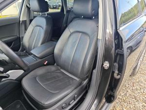 Brown Audi A6 Allroad 2012 in Vilnius, with an engine capacity of 2.97 L and mileage of 255 thousand km for 11700 €, photo 22 on AUTOMOTO.COM.LV