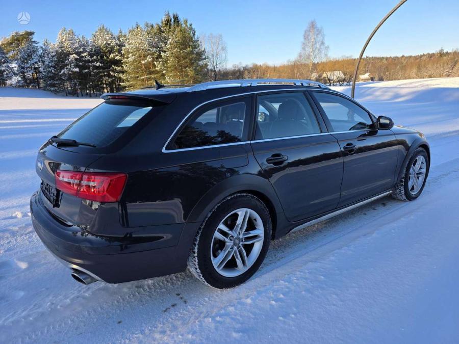 Brown Audi A6 Allroad 2013 in Telschi, with an engine capacity of 2.97 L and mileage of 286 thousand km for 10450 €, photo 9 on AUTOMOTO.COM.LV