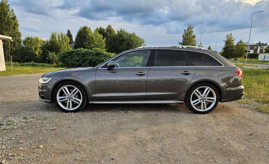Brown Audi A6 Allroad 2013 in Vilnius, with an engine capacity of 2.97 L and mileage of 340 thousand km for 14000 €, photo 6 on AUTOMOTO.COM.LV