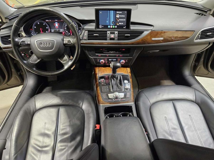 Brown Audi A6 Allroad 2013 in Vilnius, with an engine capacity of 2.97 L and mileage of 340 thousand km for 14000 €, photo 12 on AUTOMOTO.COM.LV