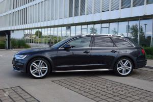 Brown Audi A6 Allroad 2014 in Vilnius, with an engine capacity of 2.97 L and mileage of 376 thousand km for 9999 €, photo 9 on AUTOMOTO.COM.LV