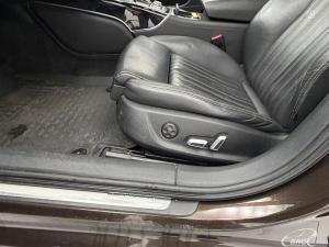 Brūns Audi A6 Allroad 2014 Viļņa, ar dzinēja tilpumu 2.97 L un nobraukumu 326 tūkst. km par 9900 €, foto 26 vietnē AUTOMOTO.COM.LV