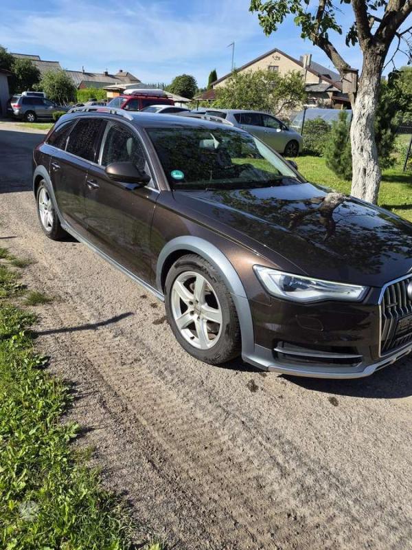 Brown Audi A6 Allroad 2014 in Klaipeda, with an engine capacity of 3.00 L and mileage of 241 thousand km for 14500 €, photo 8 on AUTOMOTO.COM.LV