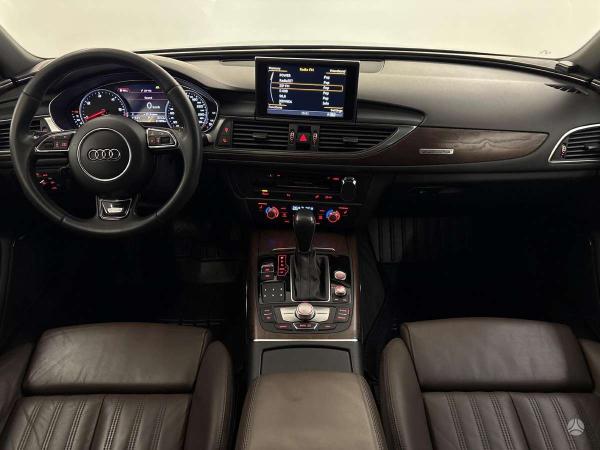 Brown Audi A6 Allroad 2015 in Marijampole, with an engine capacity of 2.97 L and mileage of 278 thousand km for 18450 €, photo 10 on AUTOMOTO.COM.LV