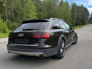 Brown Audi A6 Allroad 2015 in Vilnius, with an engine capacity of 2.97 L and mileage of 240 thousand km for 18500 €, photo 4 on AUTOMOTO.COM.LV