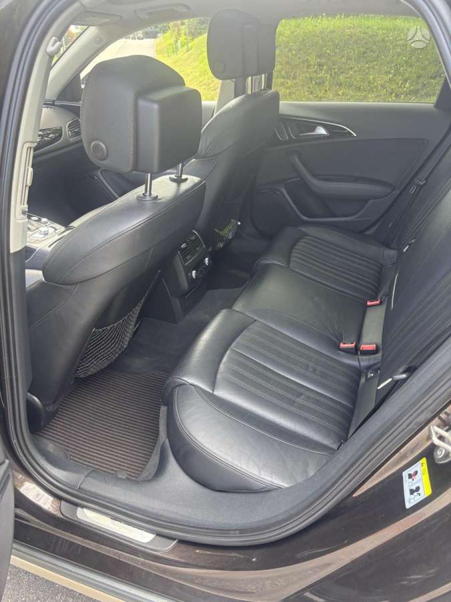Brown Audi A6 Allroad 2015 in Vilnius, with an engine capacity of 2.97 L and mileage of 240 thousand km for 18500 €, photo 7 on AUTOMOTO.COM.LV