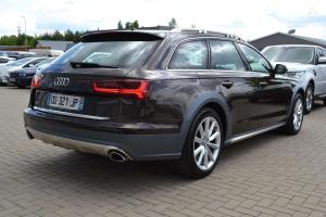 Brūns Audi A6 Allroad 2015 Viļņa, ar dzinēja tilpumu 2.97 L un nobraukumu 255 tūkst. km par 15000 €, foto 6 vietnē AUTOMOTO.COM.LV