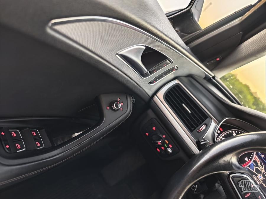 Brown Audi A6 Allroad 2015 in Vilnius, with an engine capacity of 3.00 L and mileage of 245 thousand km for 14200 €, photo 11 on AUTOMOTO.COM.LV