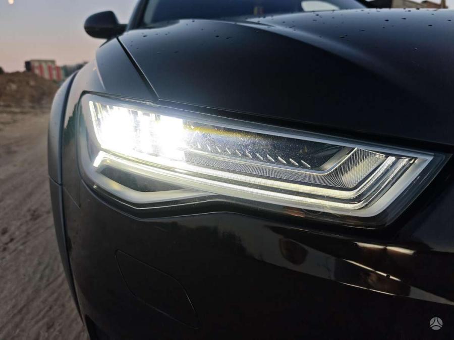 Brown Audi A6 Allroad 2015 in Vilnius, with an engine capacity of 2.97 L and mileage of 246 thousand km for 14000 €, photo 15 on AUTOMOTO.COM.LV