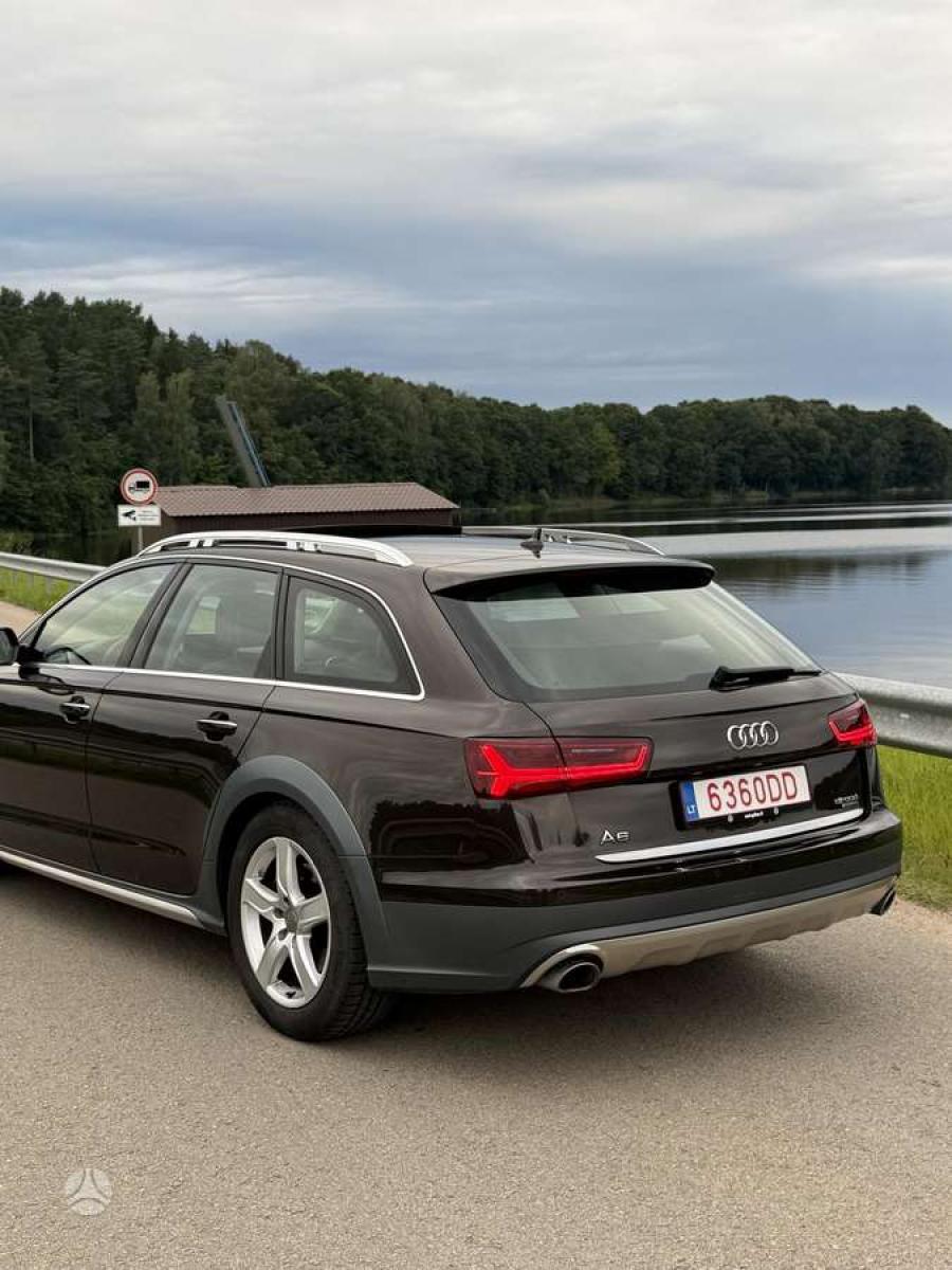 Brown Audi A6 Allroad 2015 in Jurbarkas, with an engine capacity of 2.97 L and mileage of 345 thousand km for 9999 €, photo 6 on AUTOMOTO.COM.LV