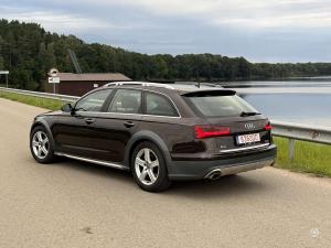 Brown Audi A6 Allroad 2015 in Jurbarkas, with an engine capacity of 2.97 L and mileage of 345 thousand km for 9999 €, photo 7 on AUTOMOTO.COM.LV
