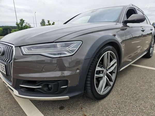 Brown Audi A6 Allroad 2017 in Vilnius, with an engine capacity of 2.97 L and mileage of 263 thousand km for 19490 €, photo 8 on AUTOMOTO.COM.LV
