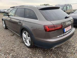 Brown Audi A6 Allroad 2017 in Vilnius, with an engine capacity of 2.97 L and mileage of 345 thousand km for 14050 €, photo 7 on AUTOMOTO.COM.LV
