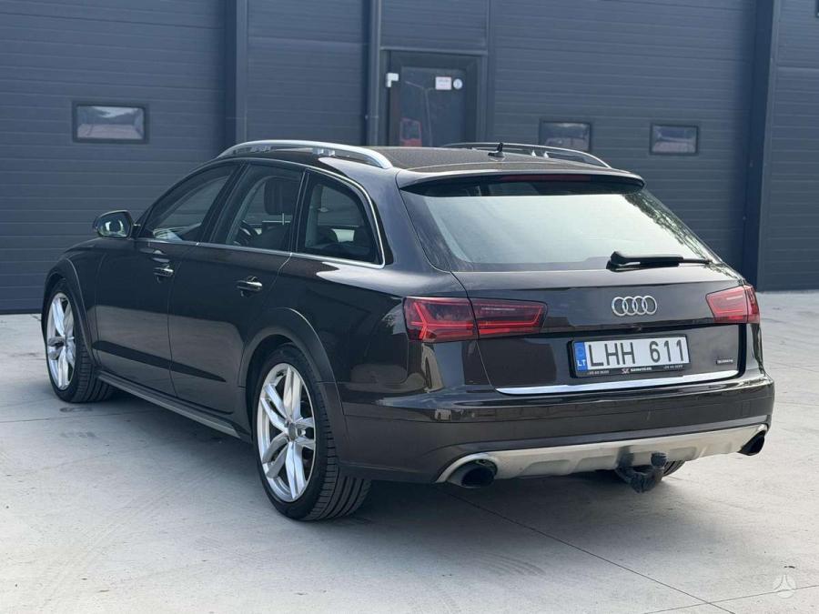 Brūns Audi A6 Allroad 2017 Kauņa, ar dzinēja tilpumu 2.97 L un nobraukumu 290 tūkst. km par 13650 €, foto 4 vietnē AUTOMOTO.COM.LV