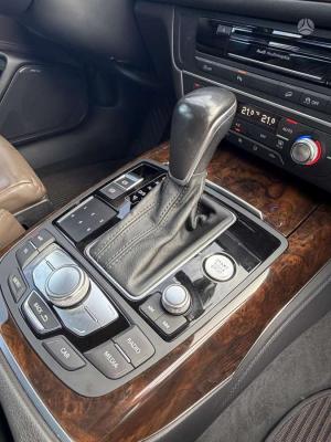 Brūns Audi A6 Allroad 2017 Kauņa, ar dzinēja tilpumu 2.97 L un nobraukumu 290 tūkst. km par 13650 €, foto 8 vietnē AUTOMOTO.COM.LV