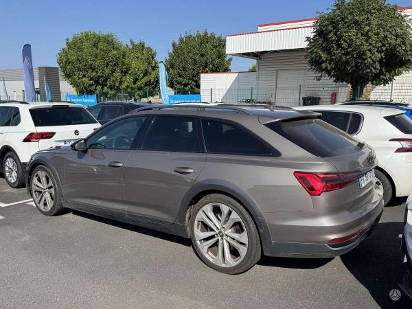 Brown Audi A6 Allroad 2019 in Taurage, with an engine capacity of 3.00 L and mileage of 197 thousand km for 22300 €, photo 5 on AUTOMOTO.COM.LV