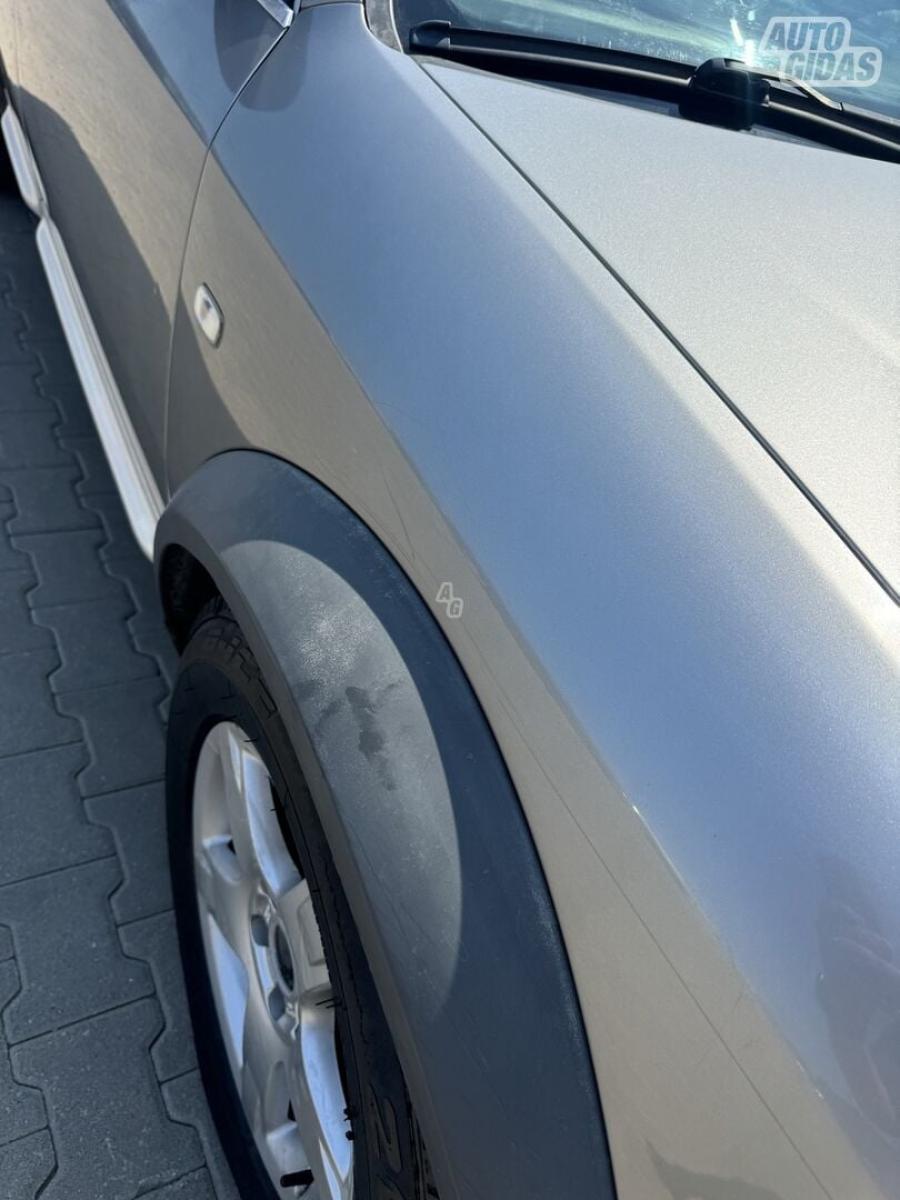 Audi A6 Allroad 2001 in Vilnius, with an engine capacity of 2.50 L and mileage of 345 thousand km for 1750 €, photo 9 on AUTOMOTO.COM.LV