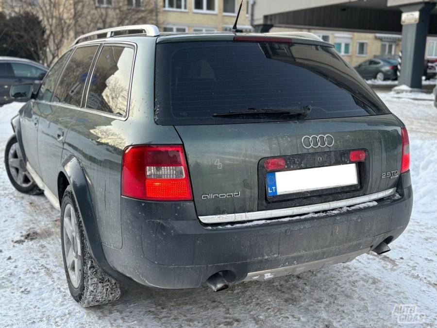 Zaļš Audi A6 Allroad 2002 Kauņa, ar dzinēja tilpumu 2.50 L un nobraukumu 300 tūkst. km par 1650 €, foto 9 vietnē AUTOMOTO.COM.LV